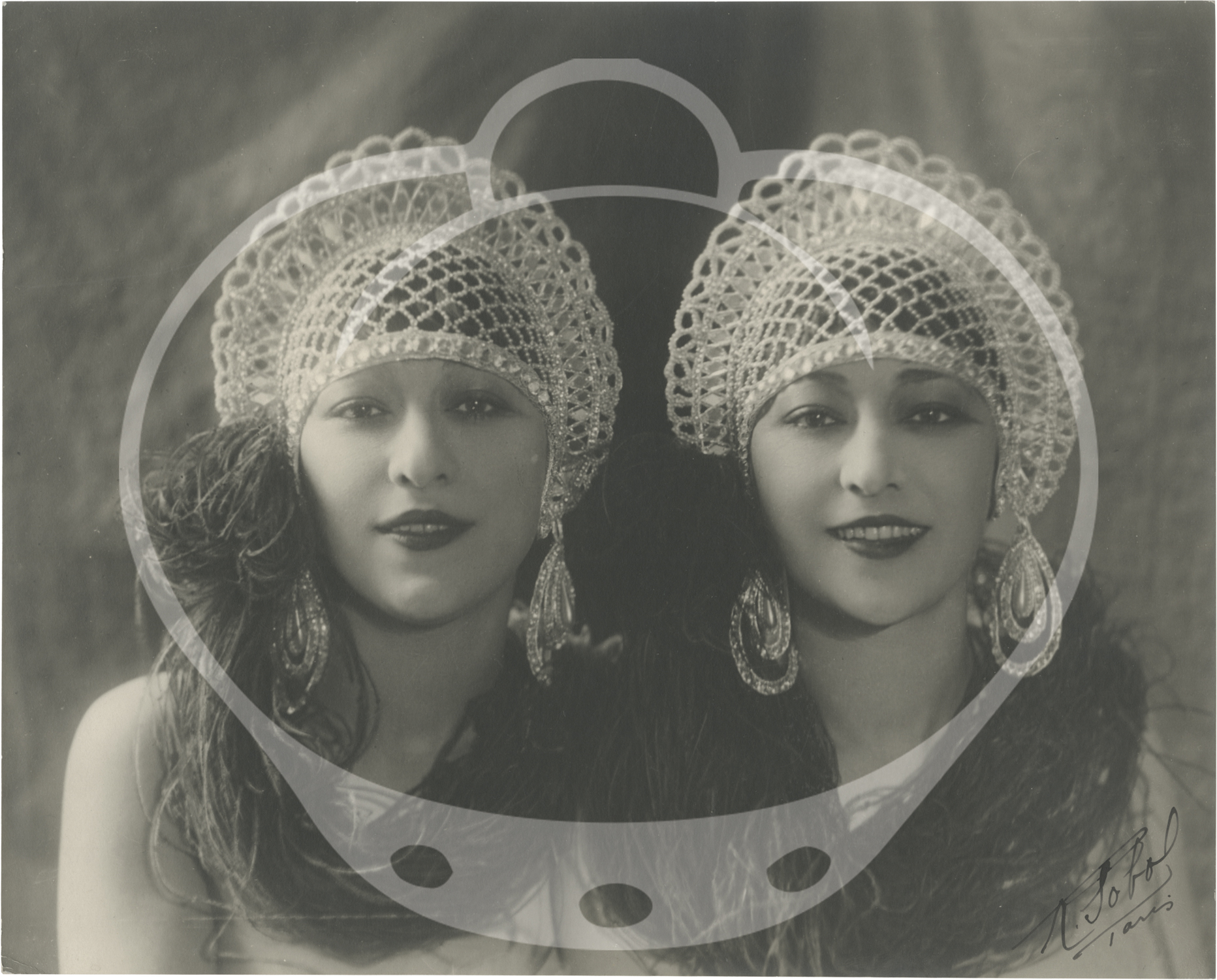 Collected archives of 40 original photographs of The Dolly Sisters ...
